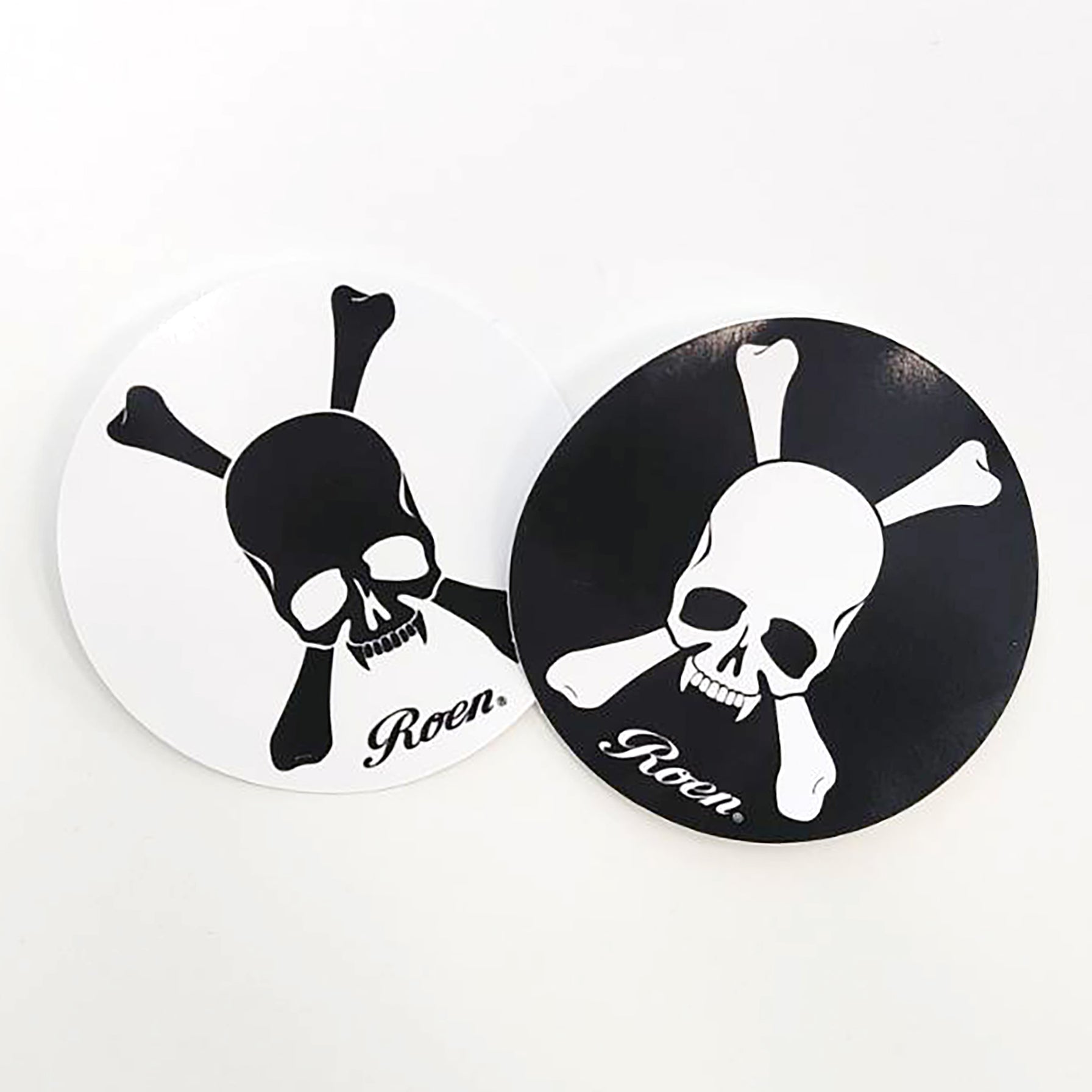 Roen skull logo sticker -black & white- set– Roen Official Web Shop
